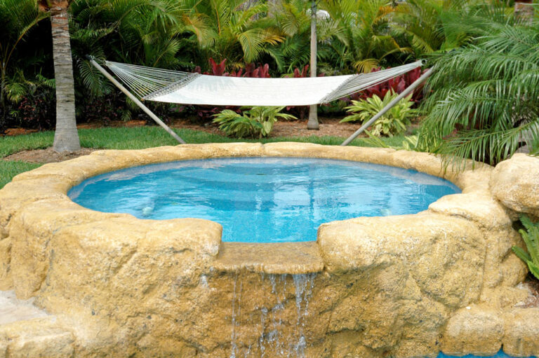 Options & Features - Liberty Pool